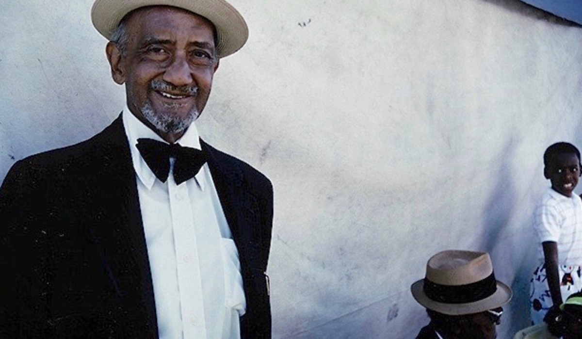 WBSS Media-Emanuel Sayles