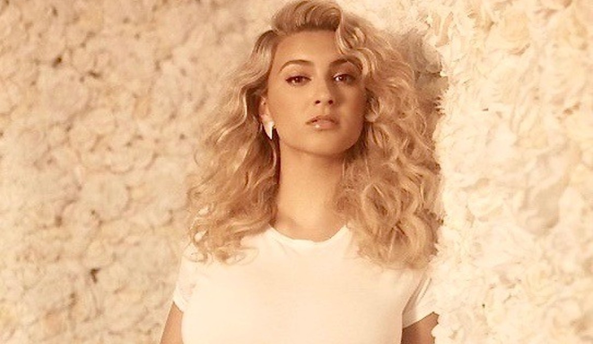 WBSS Media-STREAMSUNDAY: TORI KELLY releases her third studio album ...