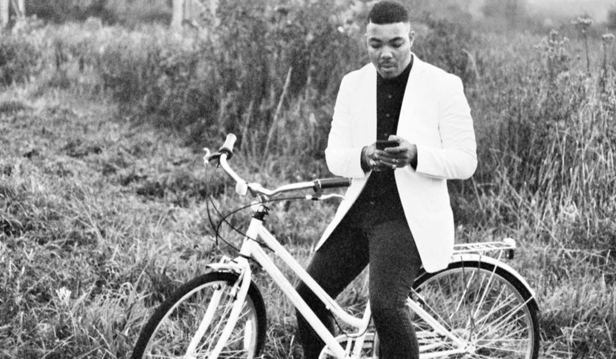 WBSS Media-LISTENFRESH: MARCUS ALAN WARD shares his laid back summer groove, "FRIENDS IN LOVE".