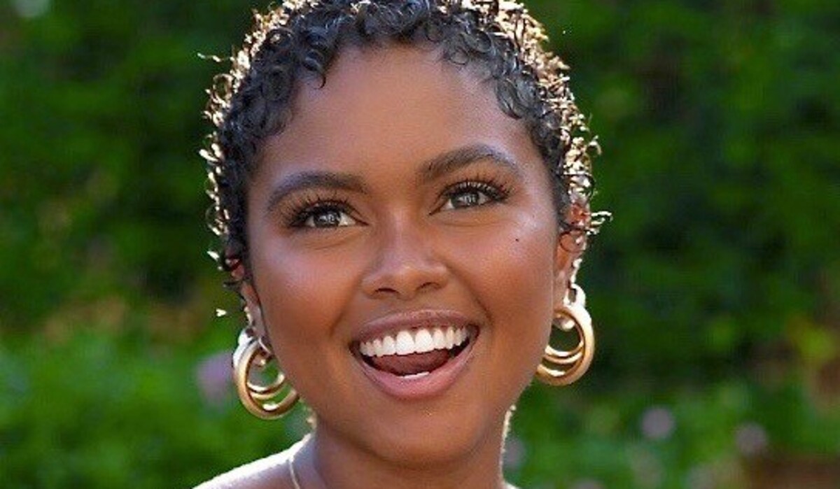 WBSS Media-STREAMSUNDAY.EMERGINGTALENT: TAIJA KERR shares her debut album, "7".