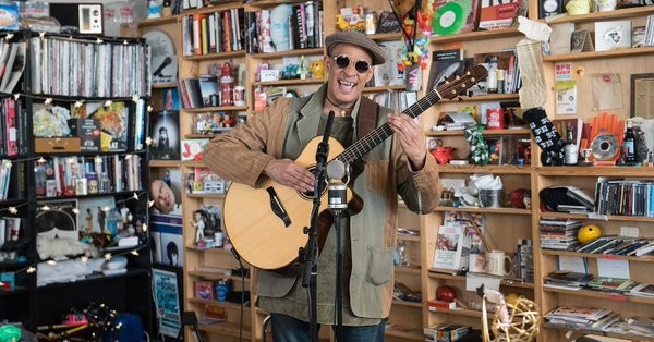 WBSS Media-LIVEWATCH:Blind since birth,singer-songwriter & guitarist ...