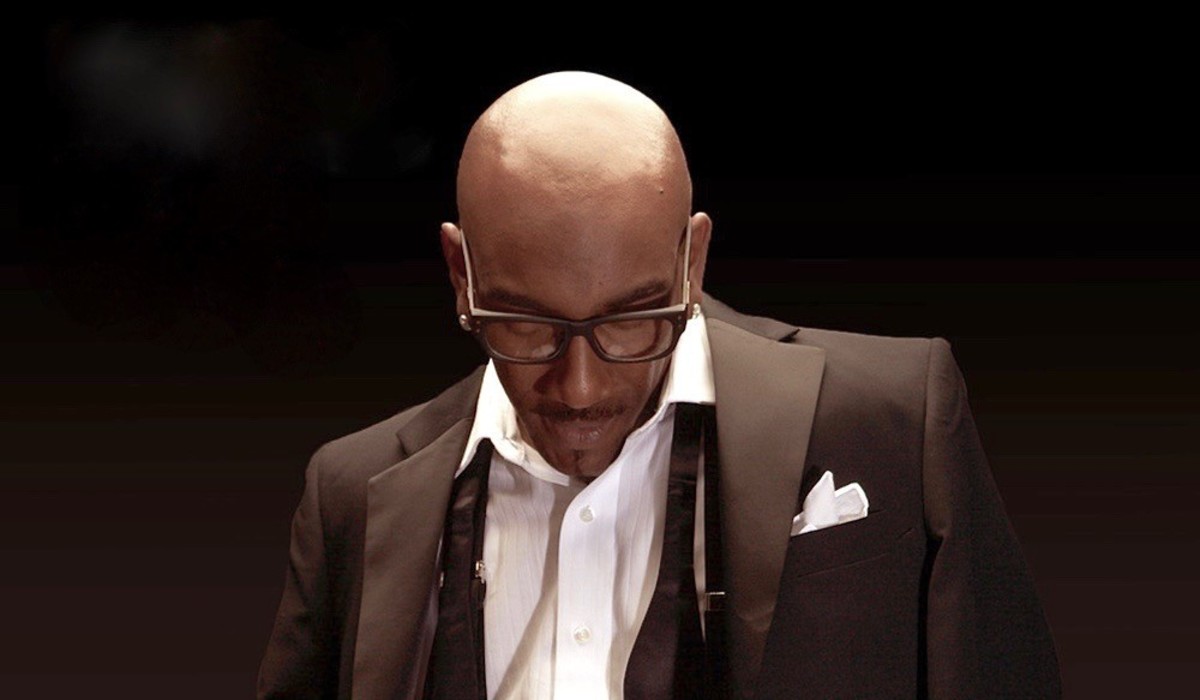 WBSS Media-STREAMFRESH: SHOW TYME's "CHANGE MY LIFE", lifted from his fifteen-track debut studio ...