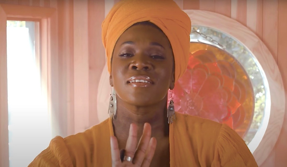 WBSS Media-WATCHFRESH: INDIA .ARIE unveils new video, "CRAZY".