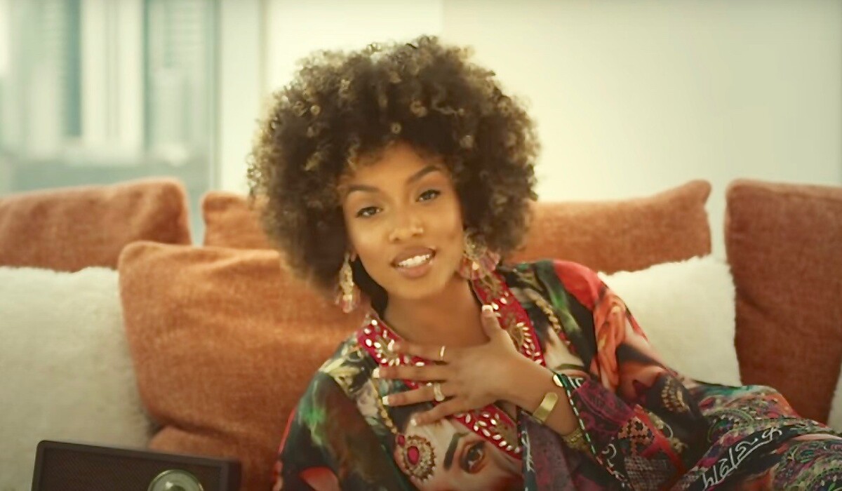 WBSS Media-WATCHFRESH: Singer-songwriter SAVANNAH CRISTINA oozes ...